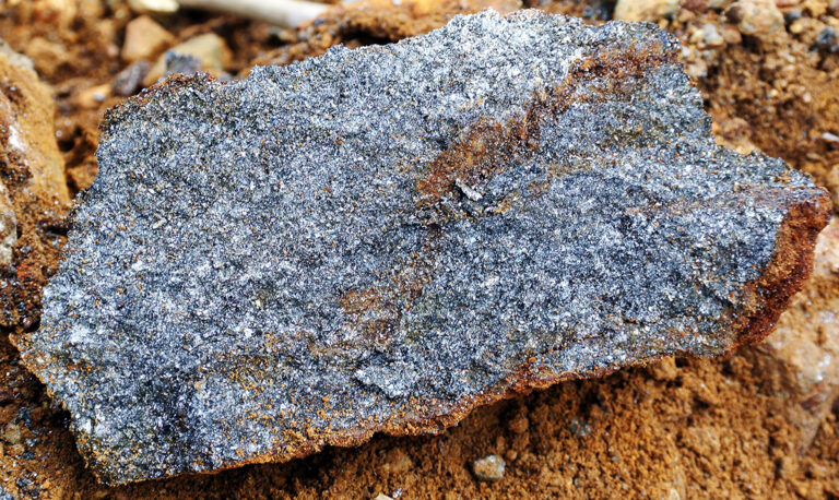 What is Graphite? Graphite 101 - Focus Graphite Advanced Materials